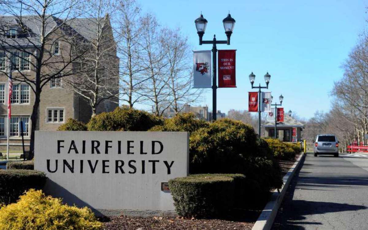Fairfield University Review | Admission, Tuition, Requirements, Ranking ...