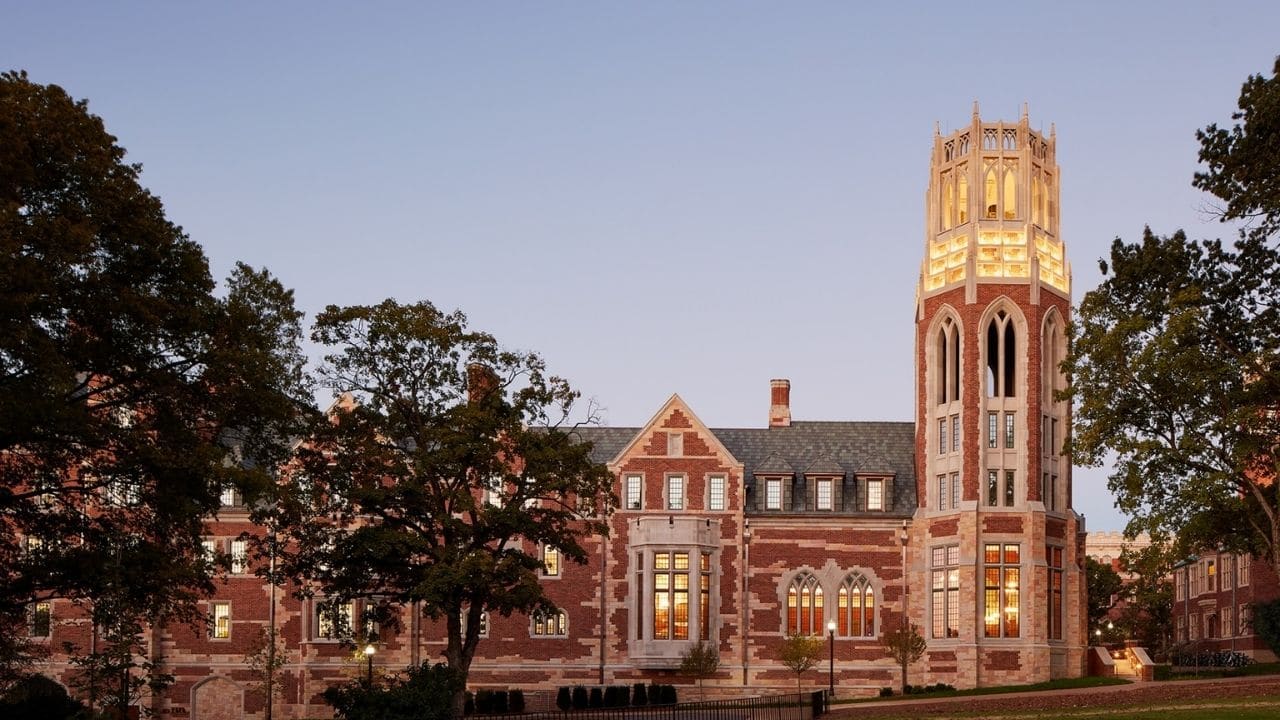 Vanderbilt University : Admission Requirements, Courses Offered ...